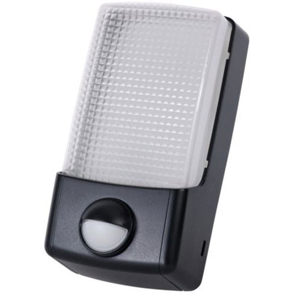 Timeguard Black 6.5W LED Energy Saver PIR Bulkhead Light - Cool White ...