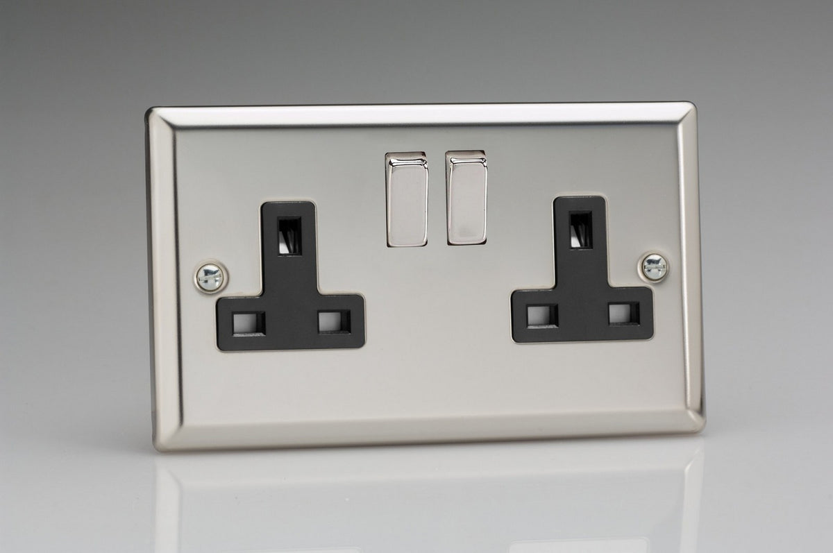 Varilight 2 Gang Double 13 Amp Switched Socket, Classic Polished Chrom ...